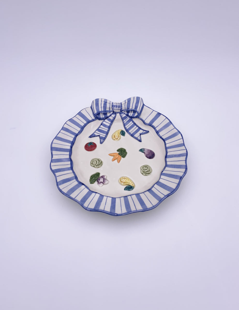 Big Bow Ceramic Plate – Objects Inanimate